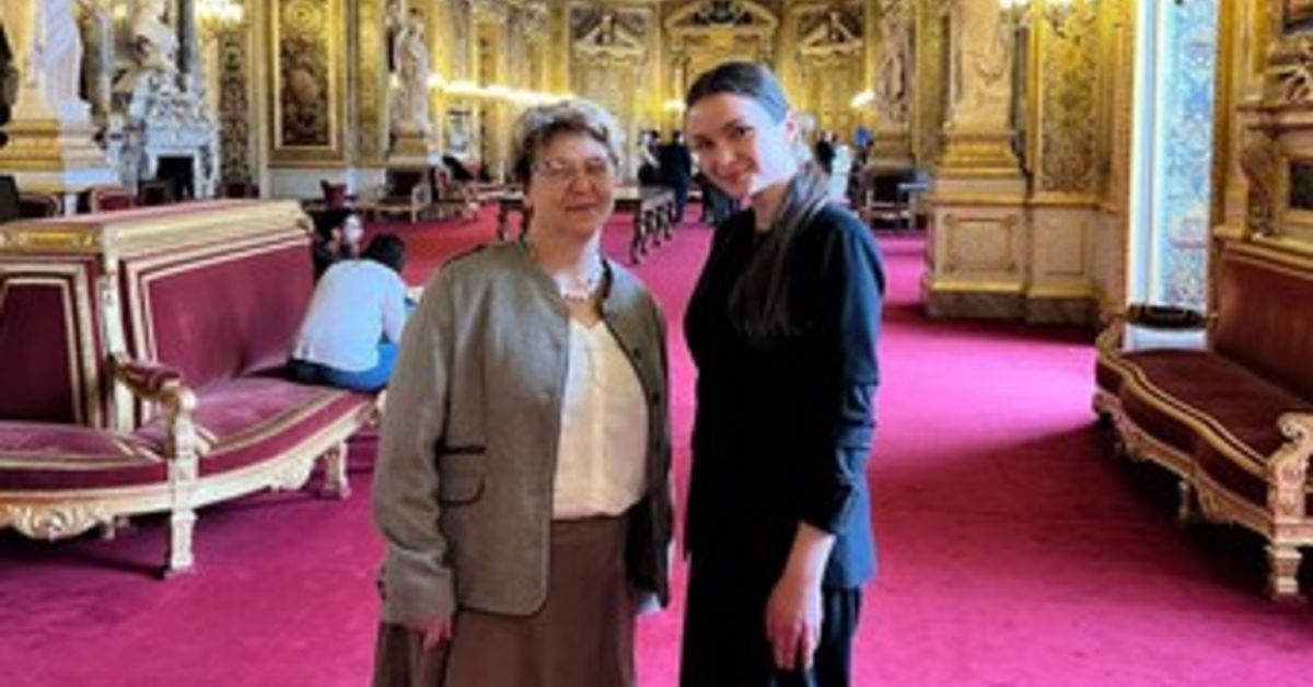 Stage au Sénat de Mme Anna ISHCHENKO, conseillère à la Rada d’Ukraine ...